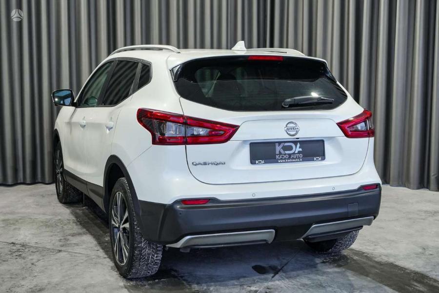 Balts Nissan Qashqai 2020 Marijampole, ar dzinēja tilpumu 1.46 L un nobraukumu 237 tūkst. km par 12950 €, foto 9 vietnē AUTOMOTO.COM.LV