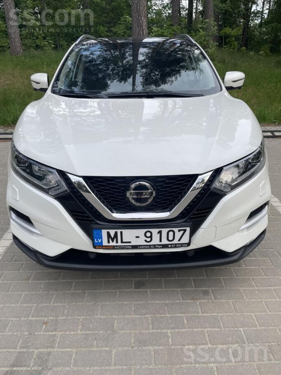 Balts Nissan Qashqai 2020 Rīga, ar dzinēja tilpumu 1.30 L un nobraukumu 62 tūkst. km par 16000 €, foto 1 vietnē AUTOMOTO.COM.LV