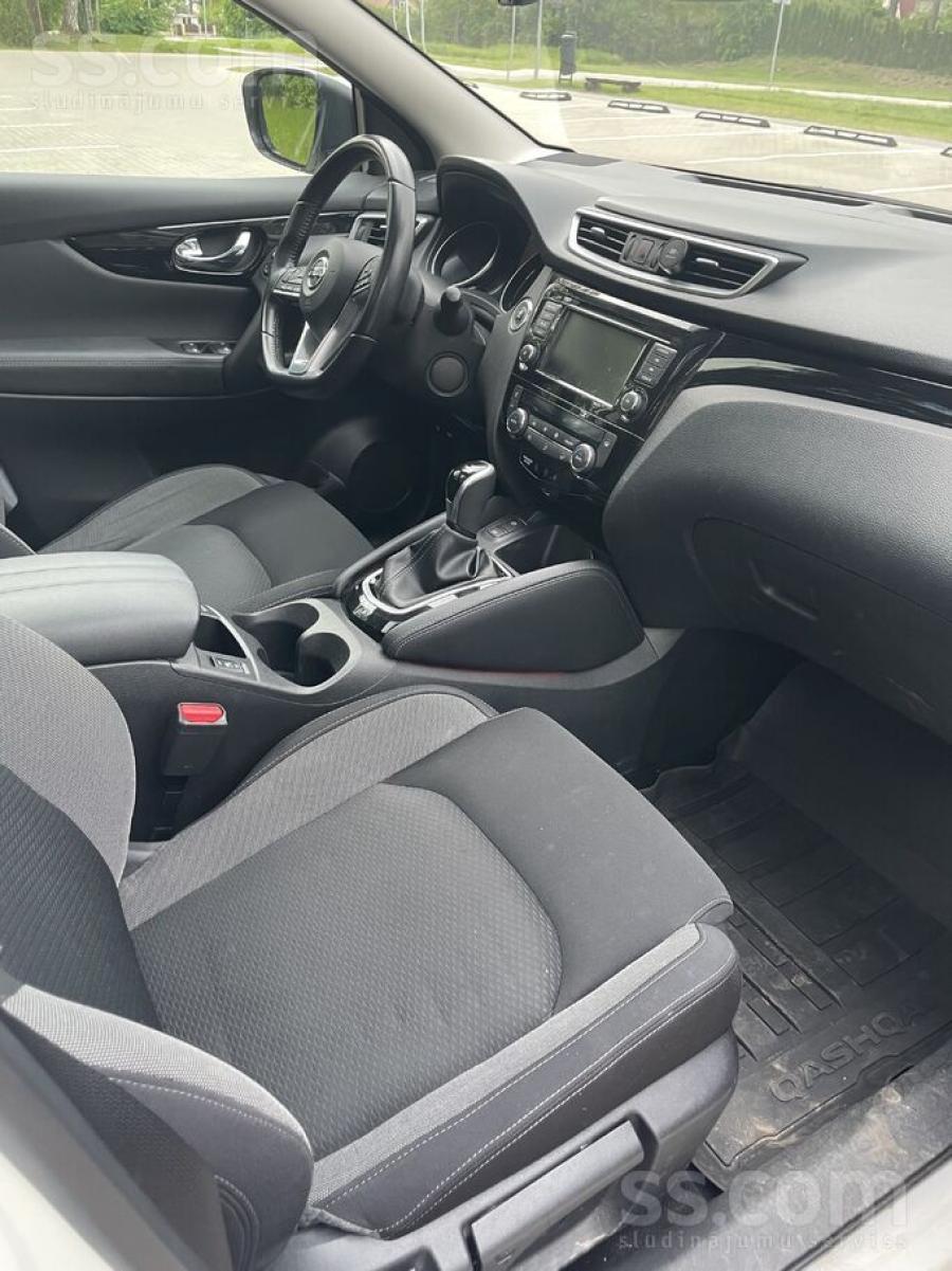 Balts Nissan Qashqai 2020 Rīga, ar dzinēja tilpumu 1.30 L un nobraukumu 62 tūkst. km par 16000 €, foto 7 vietnē AUTOMOTO.COM.LV