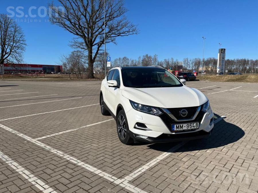 Белый Ниссан Кашкай 2020 в Рига, объемом двигателя 1.30 л и пробегом 76 тыс. км за 16000 €, фото 17 на AUTOMOTO.COM.LV
