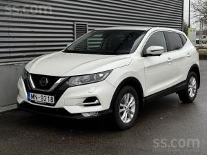 Balts Nissan Qashqai 2020 Rīga, ar dzinēja tilpumu 1.50 L un nobraukumu 85 tūkst. km par 14900 €, foto  vietnē AUTOMOTO.COM.LV