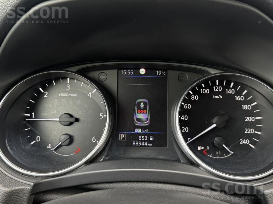 White Nissan Qashqai 2020 in Riga, with an engine capacity of 1.50 L and mileage of 89 thousand km for 14900 €, photo 17 on AUTOMOTO.COM.LV
