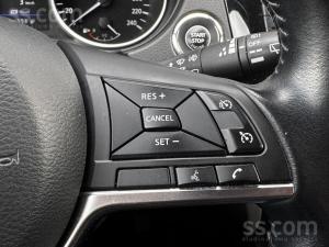 White Nissan Qashqai 2020 in Riga, with an engine capacity of 1.50 L and mileage of 89 thousand km for 14900 €, photo 25 on AUTOMOTO.COM.LV