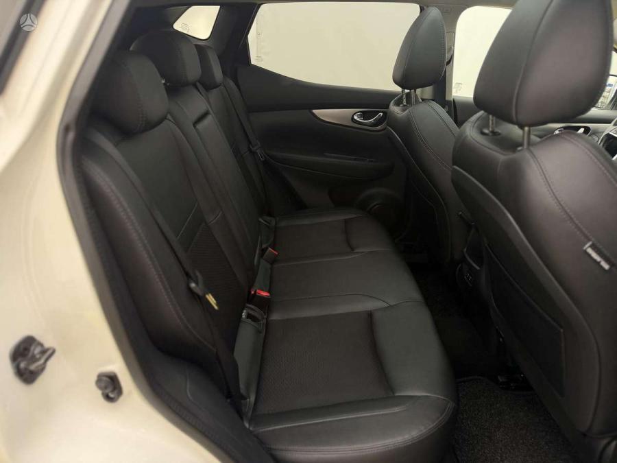 Balts Nissan Qashqai 2020 Viļņa, ar dzinēja tilpumu 1.33 L un nobraukumu 146 tūkst. km par 14990 €, foto 14 vietnē AUTOMOTO.COM.LV