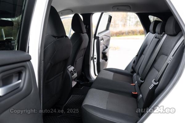 White Nissan Qashqai 2021 in Tallinn, with an engine capacity of 1.30 L and mileage of 19 thousand km for 21990 €, photo 11 on AUTOMOTO.COM.LV
