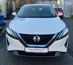White Nissan Qashqai 2021 in Kaunas, with an engine capacity of 1.30 L and mileage of 28 thousand km for 22287 €, photo 9 on AUTOMOTO.COM.LV