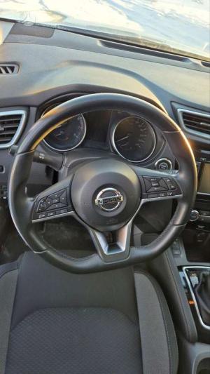 White Nissan Qashqai 2021 in Kaunas, with an engine capacity of 1.33 L and mileage of 92 thousand km for 17800 €, photo 10 on AUTOMOTO.COM.LV