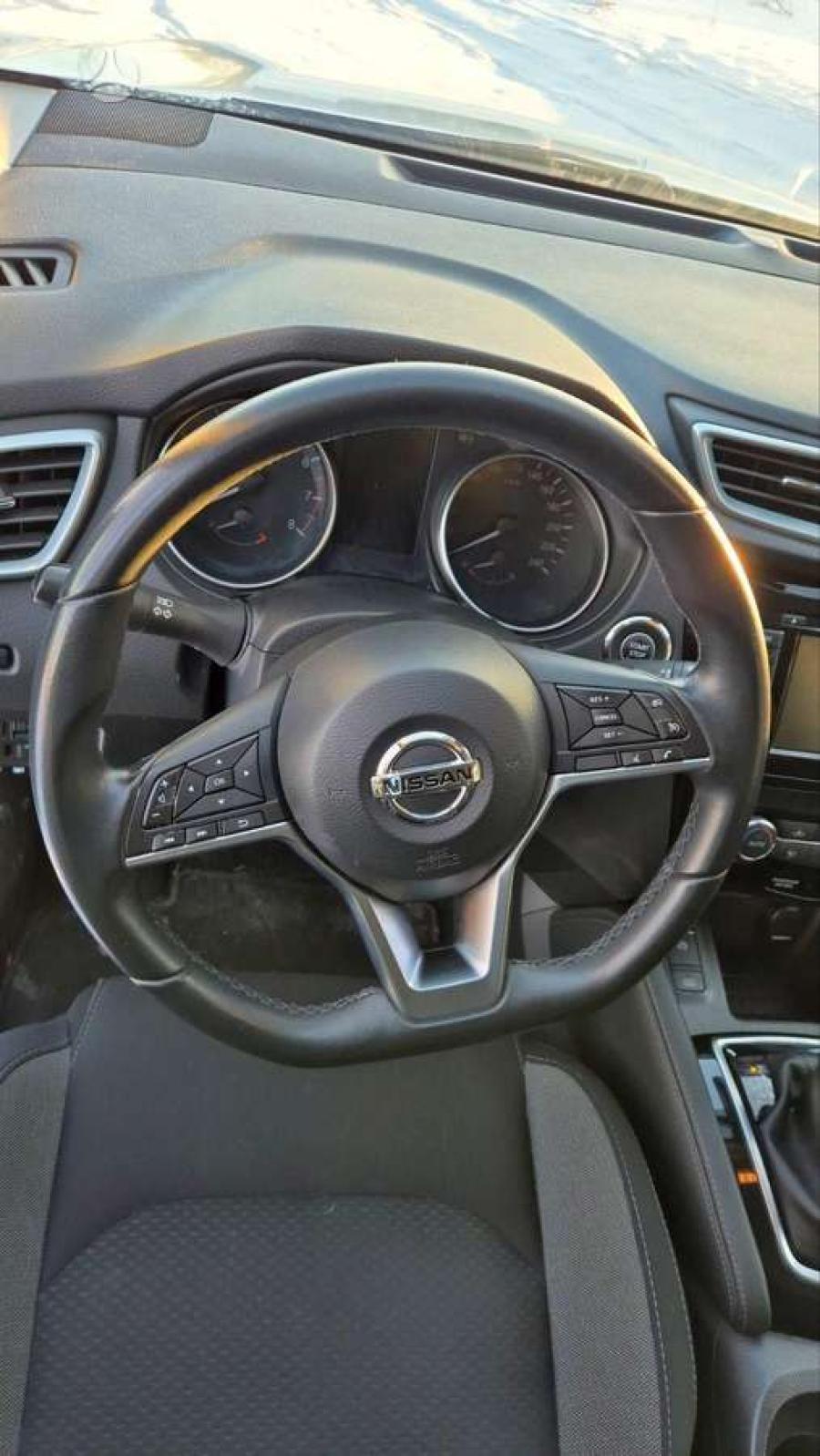 White Nissan Qashqai 2021 in Kaunas, with an engine capacity of 1.33 L and mileage of 92 thousand km for 17800 €, photo 10 on AUTOMOTO.COM.LV