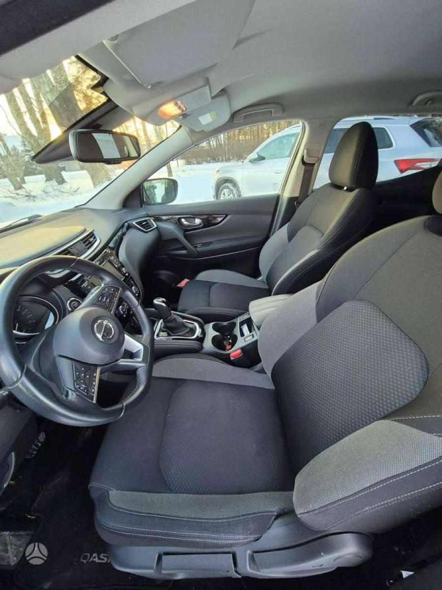 White Nissan Qashqai 2021 in Kaunas, with an engine capacity of 1.33 L and mileage of 92 thousand km for 17800 €, photo 14 on AUTOMOTO.COM.LV