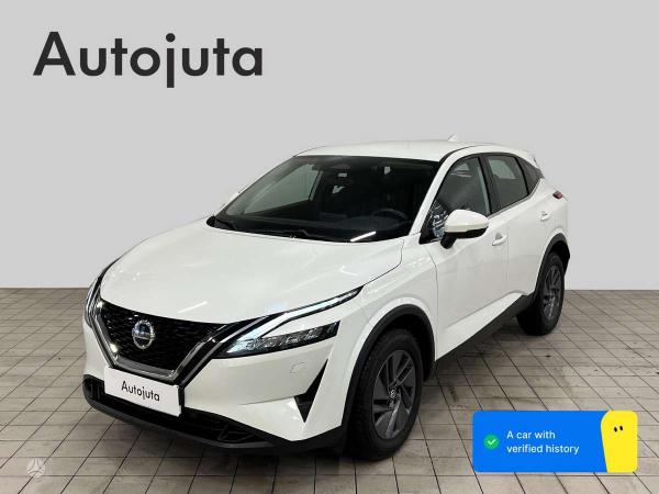 White Nissan Qashqai 2021 in Kaunas, with an engine capacity of 1.33 L and mileage of 54 thousand km for 18800 €, photo 1 on AUTOMOTO.COM.LV