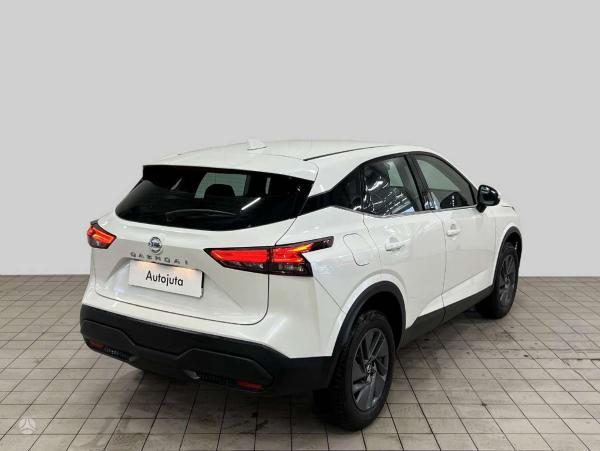White Nissan Qashqai 2021 in Kaunas, with an engine capacity of 1.33 L and mileage of 54 thousand km for 18800 €, photo 4 on AUTOMOTO.COM.LV