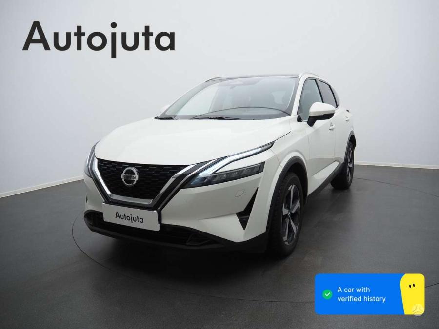 White Nissan Qashqai 2021 in Vilnius, with an engine capacity of 1.33 L and mileage of 70 thousand km for 20000 €, photo 1 on AUTOMOTO.COM.LV