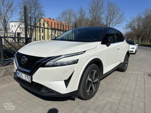 Белый Ниссан Кашкай 2021 в Клайпеда, объемом двигателя 1.30 л и пробегом 104 тыс. км за 19990 €, фото  на AUTOMOTO.COM.LV
