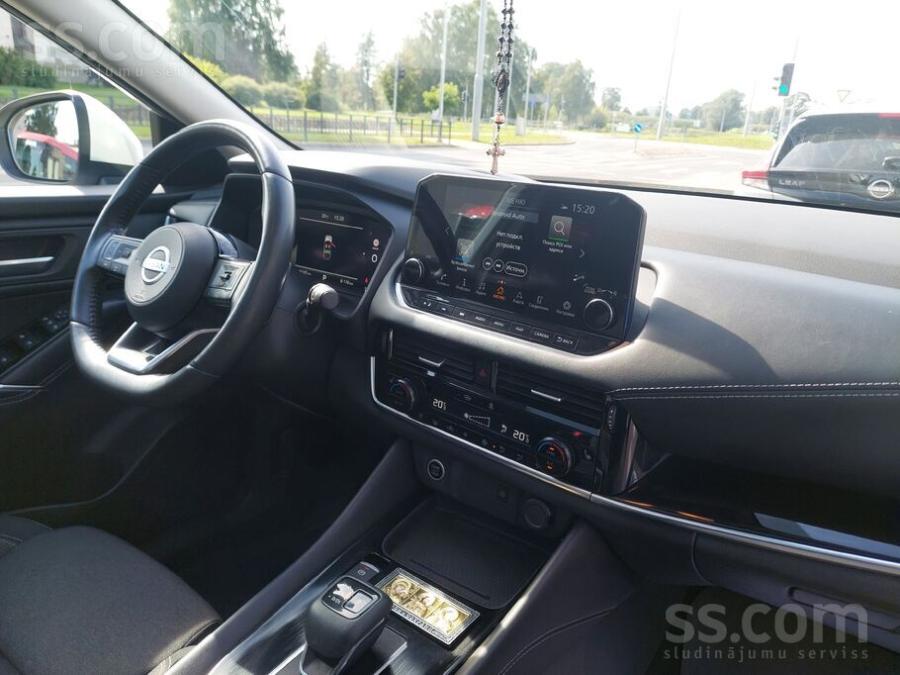 Balts Nissan Qashqai 2021 Daugavpils, ar dzinēja tilpumu 1.30 L un nobraukumu 60 tūkst. km par 20700 €, foto 8 vietnē AUTOMOTO.COM.LV