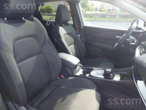 Balts Nissan Qashqai 2021 Daugavpils, ar dzinēja tilpumu 1.30 L un nobraukumu 60 tūkst. km par 20700 €, foto 9 vietnē AUTOMOTO.COM.LV