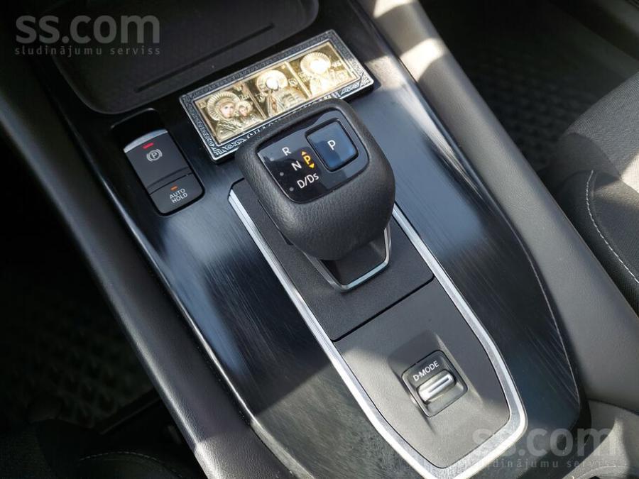 Balts Nissan Qashqai 2021 Daugavpils, ar dzinēja tilpumu 1.30 L un nobraukumu 60 tūkst. km par 20700 €, foto 18 vietnē AUTOMOTO.COM.LV