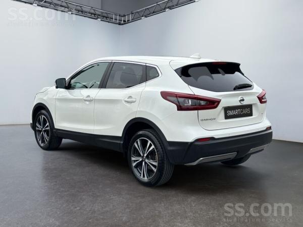 Balts Nissan Qashqai 2021 Rīga, ar dzinēja tilpumu 1.30 L un nobraukumu 81 tūkst. km par 15900 €, foto 3 vietnē AUTOMOTO.COM.LV