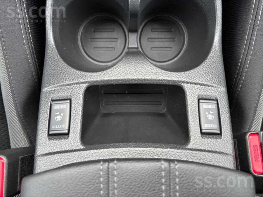 White Nissan Qashqai 2021 in Riga, with an engine capacity of 1.30 L and mileage of 81 thousand km for 15900 €, photo 17 on AUTOMOTO.COM.LV