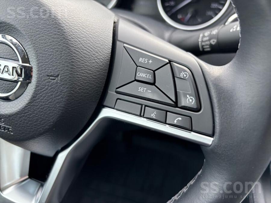 White Nissan Qashqai 2021 in Riga, with an engine capacity of 1.30 L and mileage of 81 thousand km for 15900 €, photo 20 on AUTOMOTO.COM.LV
