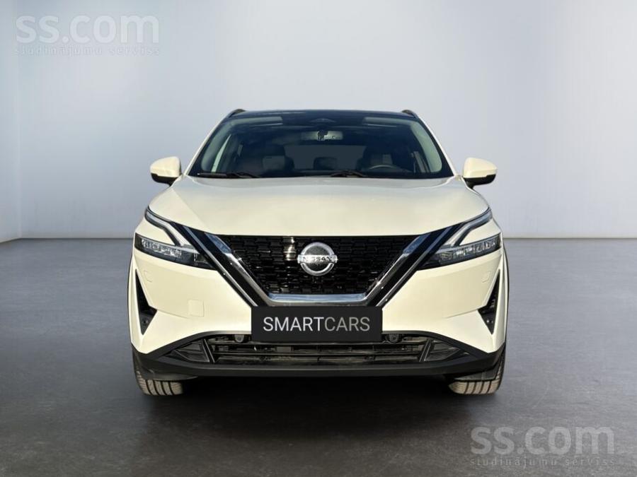 White Nissan Qashqai 2021 in Riga, with an engine capacity of 1.30 L and mileage of 66 thousand km for 19950 €, photo 9 on AUTOMOTO.COM.LV