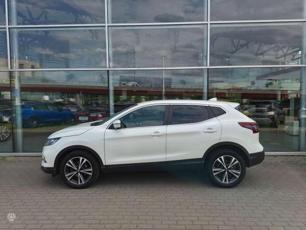 Balts Nissan Qashqai 2021 Viļņa, ar dzinēja tilpumu 1.33 L un nobraukumu 63 tūkst. km par 17600 €, foto 2 vietnē AUTOMOTO.COM.LV
