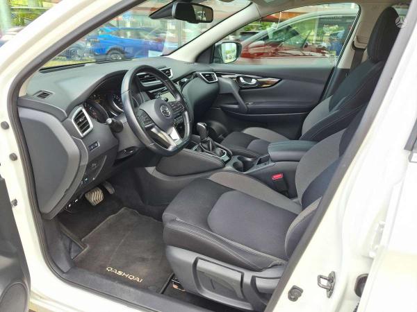 Balts Nissan Qashqai 2021 Viļņa, ar dzinēja tilpumu 1.33 L un nobraukumu 63 tūkst. km par 17600 €, foto 8 vietnē AUTOMOTO.COM.LV