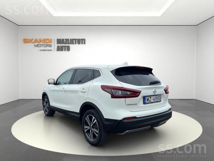 Balts Nissan Qashqai 2021 Rīga, ar dzinēja tilpumu 1.30 L un nobraukumu 87 tūkst. km par 15990 €, foto 5 vietnē AUTOMOTO.COM.LV