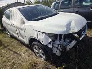 Balts Nissan Qashqai 2021 Tauragė, ar dzinēja tilpumu 1.33 L un nobraukumu 8 tūkst. km par 8300 €, foto 3 vietnē AUTOMOTO.COM.LV