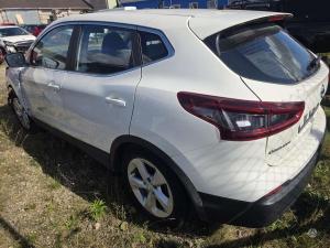 Balts Nissan Qashqai 2021 Tauragė, ar dzinēja tilpumu 1.33 L un nobraukumu 8 tūkst. km par 8300 €, foto 6 vietnē AUTOMOTO.COM.LV