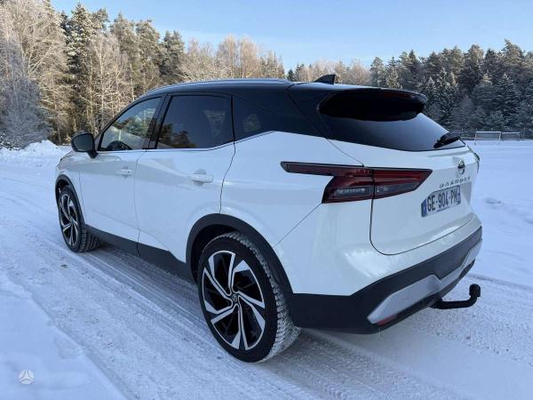 Balts Nissan Qashqai 2022 Tauragė, ar dzinēja tilpumu 1.33 L un nobraukumu 179 tūkst. km par 18600 €, foto 5 vietnē AUTOMOTO.COM.LV