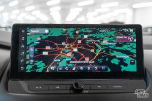 White Nissan Qashqai 2022 in Vilnius, with an engine capacity of 1.30 L and mileage of 88 thousand km for 21550 €, photo 15 on AUTOMOTO.COM.LV