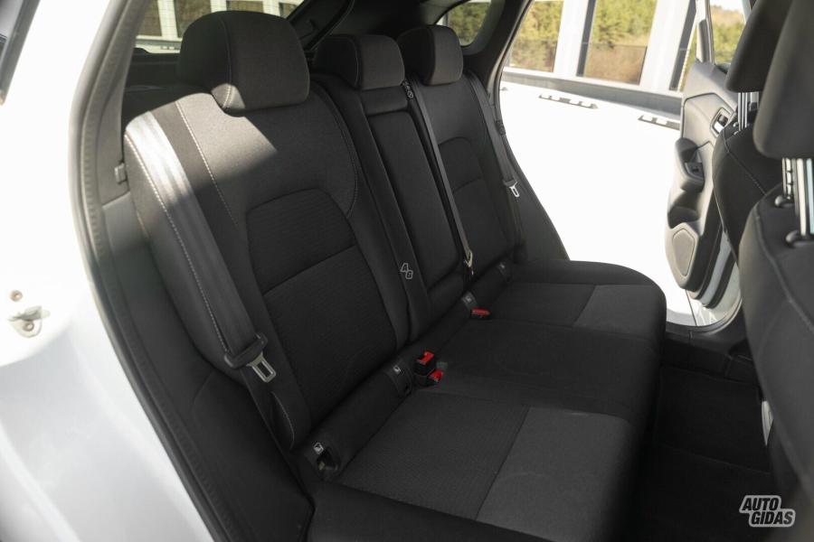 White Nissan Qashqai 2022 in Vilnius, with an engine capacity of 1.30 L and mileage of 103 thousand km for 18950 €, photo 20 on AUTOMOTO.COM.LV