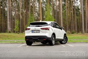 Balts Nissan Qashqai 2022 Rīga, ar dzinēja tilpumu 1.30 L un nobraukumu 102 tūkst. km par 16590 €, foto 7 vietnē AUTOMOTO.COM.LV
