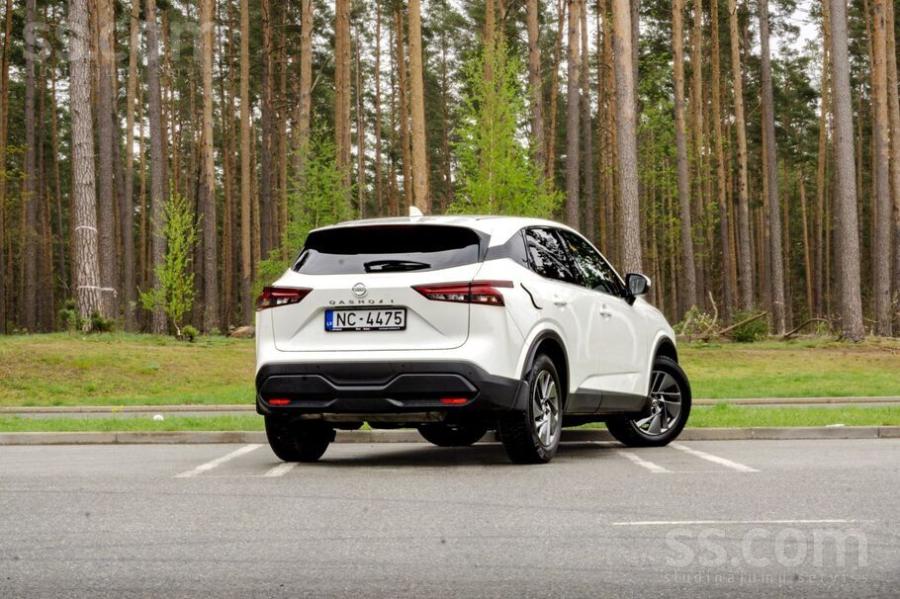 Balts Nissan Qashqai 2022 Rīga, ar dzinēja tilpumu 1.30 L un nobraukumu 102 tūkst. km par 16590 €, foto 7 vietnē AUTOMOTO.COM.LV