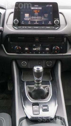 Balts Nissan Qashqai 2022 Rīga, ar dzinēja tilpumu 1.30 L un nobraukumu 102 tūkst. km par 16590 €, foto 14 vietnē AUTOMOTO.COM.LV