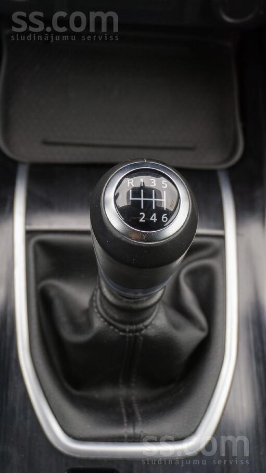 Balts Nissan Qashqai 2022 Rīga, ar dzinēja tilpumu 1.30 L un nobraukumu 102 tūkst. km par 16590 €, foto 18 vietnē AUTOMOTO.COM.LV