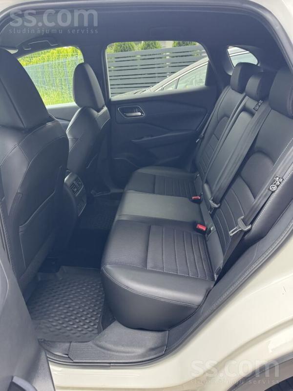 Balts Nissan Qashqai 2022 Rīga, ar dzinēja tilpumu 1.30 L un nobraukumu 101 tūkst. km par 21200 €, foto 6 vietnē AUTOMOTO.COM.LV