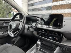 White Nissan Qashqai 2022 in Riga, with an engine capacity of 1.30 L and mileage of 65 thousand km for 18880 €, photo 11 on AUTOMOTO.COM.LV
