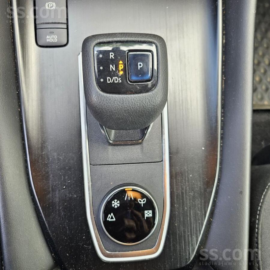 Balts Nissan Qashqai 2022 Rīga, ar dzinēja tilpumu 1.30 L un nobraukumu 44 tūkst. km par 21500 €, foto 4 vietnē AUTOMOTO.COM.LV