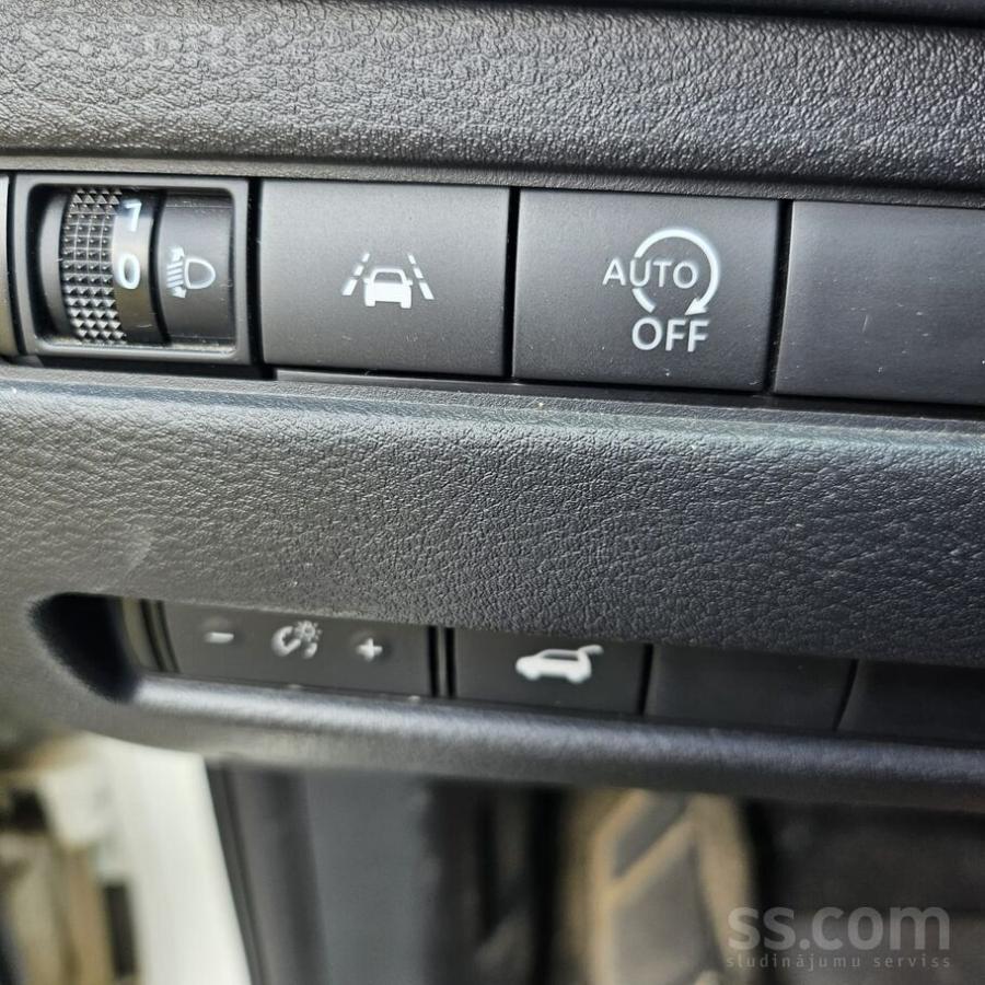Balts Nissan Qashqai 2022 Rīga, ar dzinēja tilpumu 1.30 L un nobraukumu 44 tūkst. km par 21500 €, foto 5 vietnē AUTOMOTO.COM.LV
