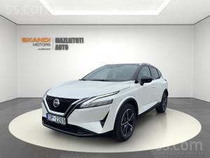 White Nissan Qashqai 2022 in Riga, with an engine capacity of 1.30 L and mileage of 51 thousand km for 22490 €, photo  on AUTOMOTO.COM.LV