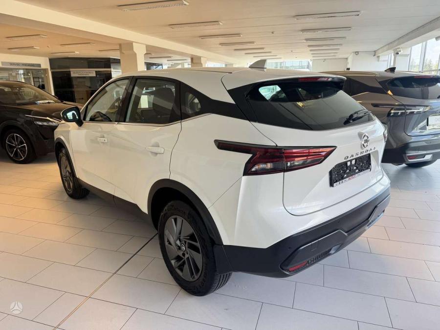 Balts Nissan Qashqai 2022 Šauļi, ar dzinēja tilpumu 1.33 L un nobraukumu 47 tūkst. km par 18200 €, foto 4 vietnē AUTOMOTO.COM.LV