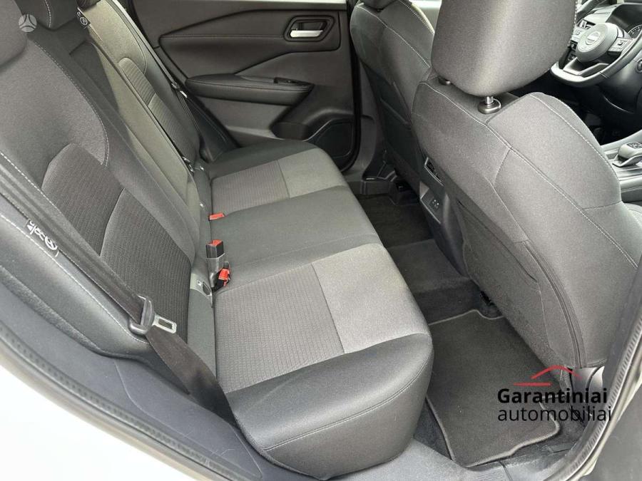 Balts Nissan Qashqai 2022 Viļņa, ar dzinēja tilpumu 1.30 L un nobraukumu 104 tūkst. km par 18750 €, foto 6 vietnē AUTOMOTO.COM.LV