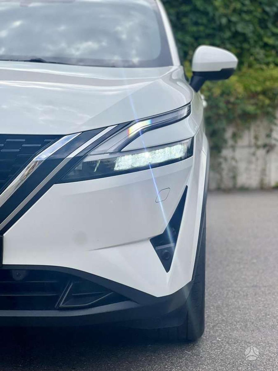 Balts Nissan Qashqai 2022 Viļņa, ar dzinēja tilpumu 1.33 L un nobraukumu 139 tūkst. km par 18900 €, foto 4 vietnē AUTOMOTO.COM.LV