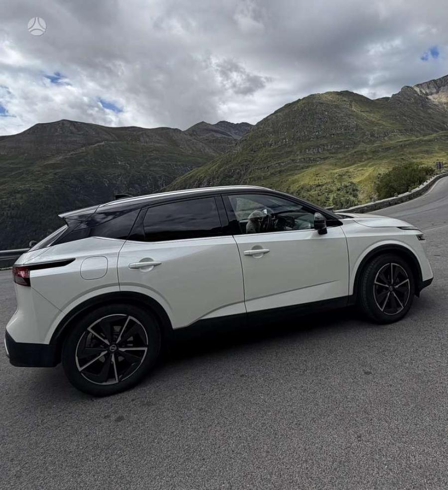 Balts Nissan Qashqai 2022 Vilkaviškis, ar dzinēja tilpumu 1.30 L un nobraukumu 74 tūkst. km par 21000 €, foto 1 vietnē AUTOMOTO.COM.LV