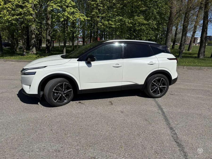 Balts Nissan Qashqai 2022 Vilkaviškis, ar dzinēja tilpumu 1.30 L un nobraukumu 74 tūkst. km par 21000 €, foto 3 vietnē AUTOMOTO.COM.LV