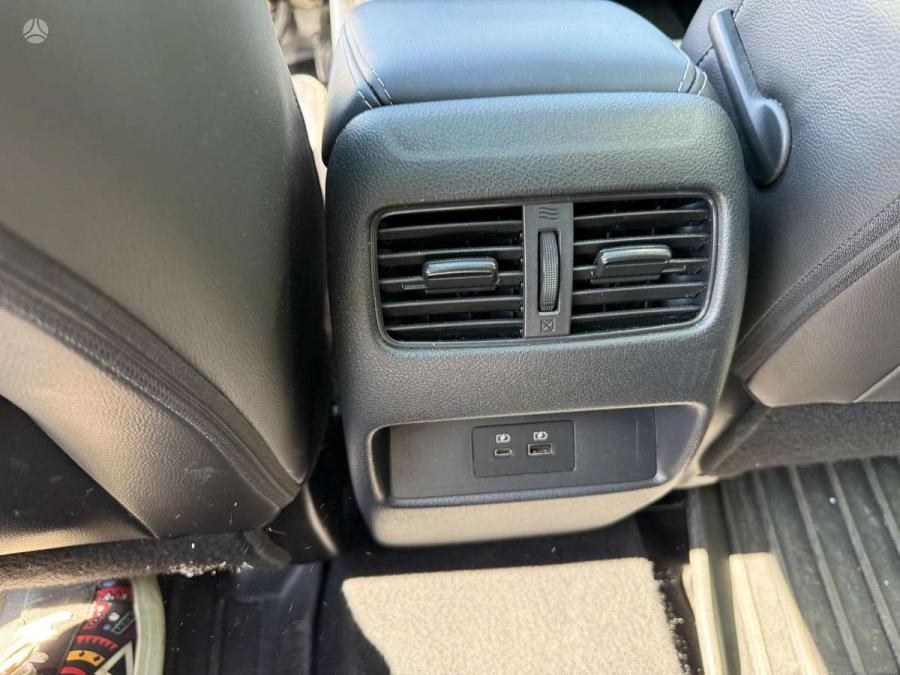 Balts Nissan Qashqai 2022 Vilkaviškis, ar dzinēja tilpumu 1.30 L un nobraukumu 74 tūkst. km par 21000 €, foto 10 vietnē AUTOMOTO.COM.LV