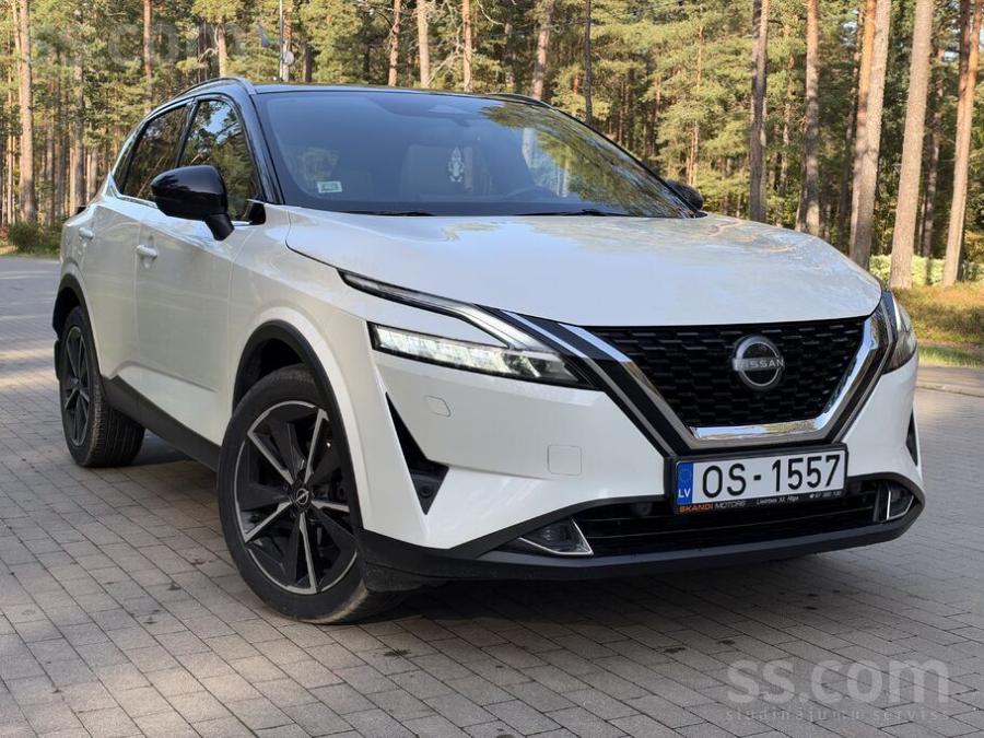 Белый Ниссан Кашкай 2022 в Рига, объемом двигателя 1.30 л и пробегом 60 тыс. км за 22900 €, фото 1 на AUTOMOTO.COM.LV