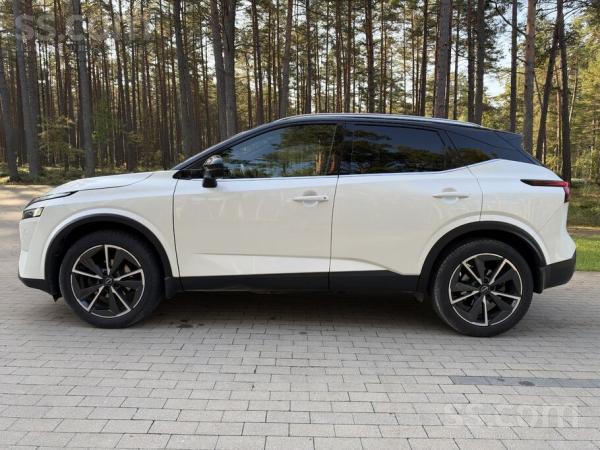 Balts Nissan Qashqai 2022 Rīga, ar dzinēja tilpumu 1.30 L un nobraukumu 60 tūkst. km par 22900 €, foto 5 vietnē AUTOMOTO.COM.LV