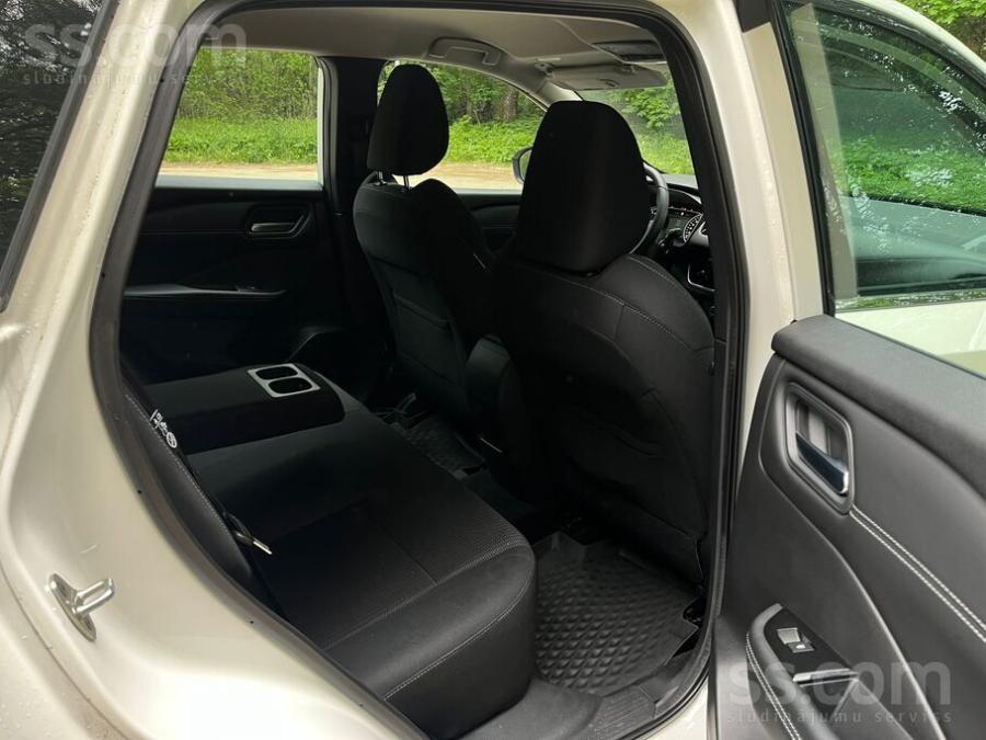 Balts Nissan Qashqai 2023 Rīga, ar dzinēja tilpumu 1.30 L un nobraukumu 0 tūkst. km par 20990 €, foto 24 vietnē AUTOMOTO.COM.LV